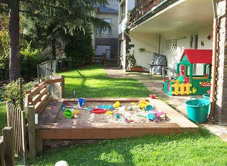 AMENAJAREA LOCULUI DE JOACA PENTRU COPII