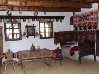 MOBILIERUL RUSTIC DE IERI SI DE AZI